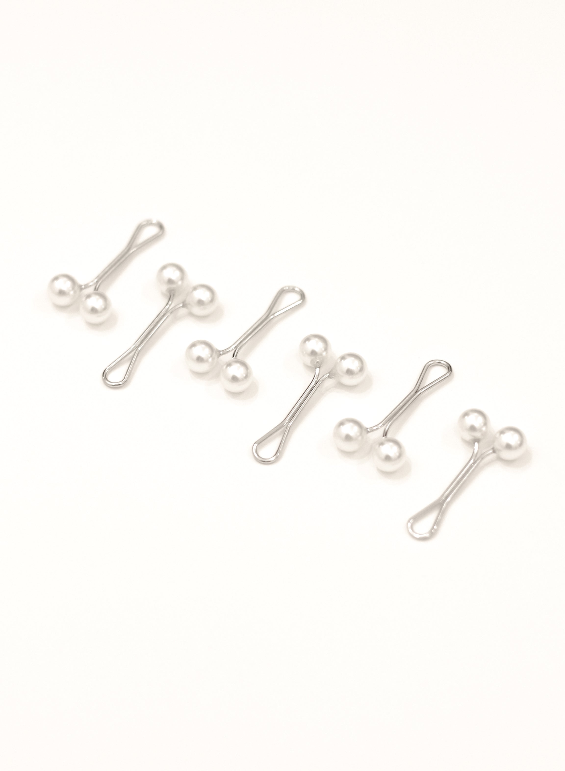 Glider Pins - White – The Women Zone - A Hijab & Abaya Brand